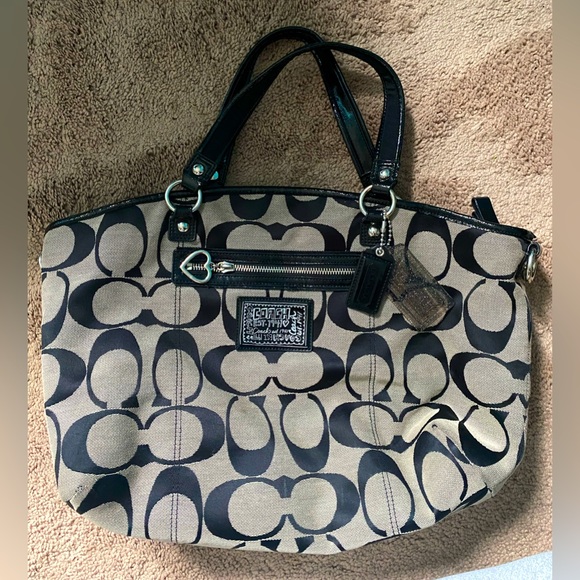 Coach | Bags | Coach Daisy Signature Large Satchel Bag | Poshmark